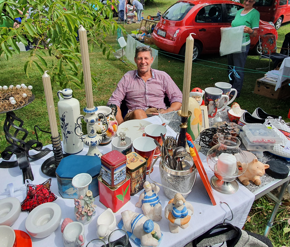 Flohmarkt in Forsting - Rund um die Brauerei