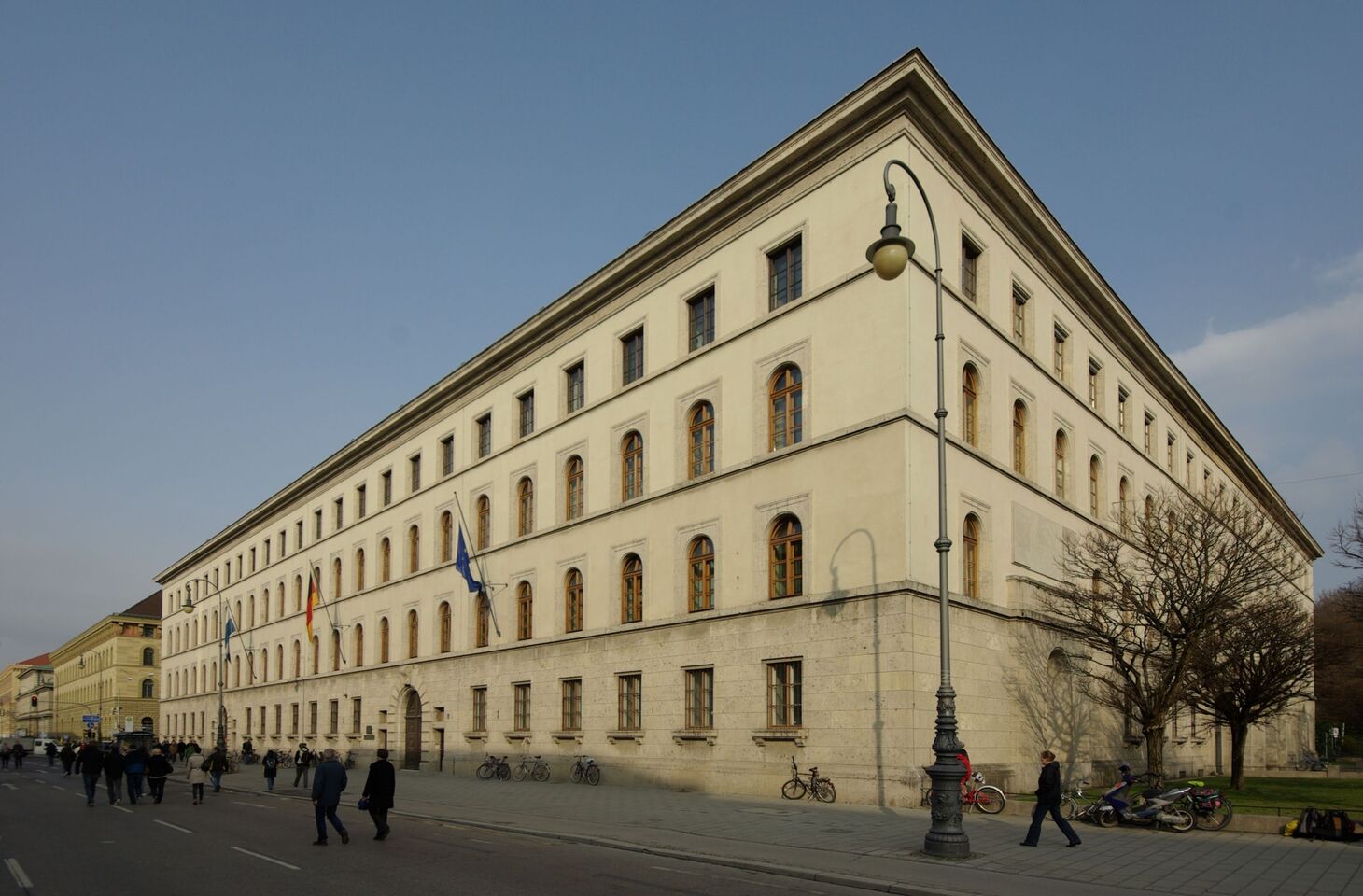Bayerisches Staatsministerium StMELF